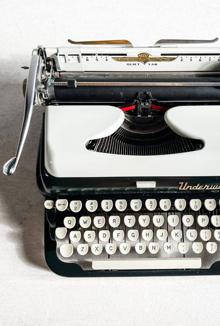 VINTAGE TYPEWRITERS – Jot & Tittle Vintage Typewriters